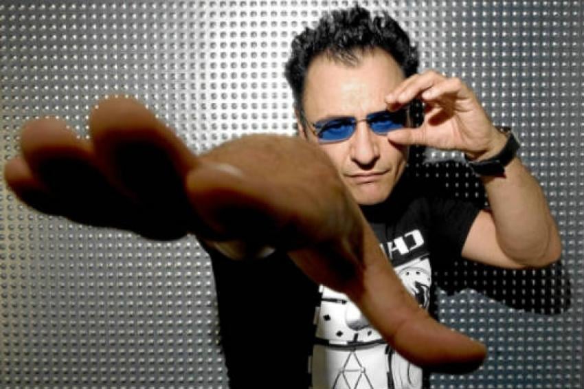 Chimo Bayo | Biografía, vídeos, fotos y álbums